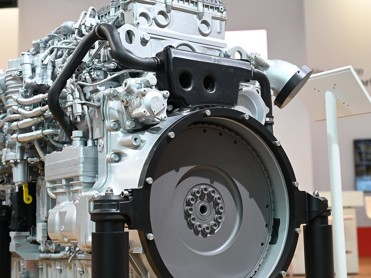 New engines for new customers : News, DEUTZ AG